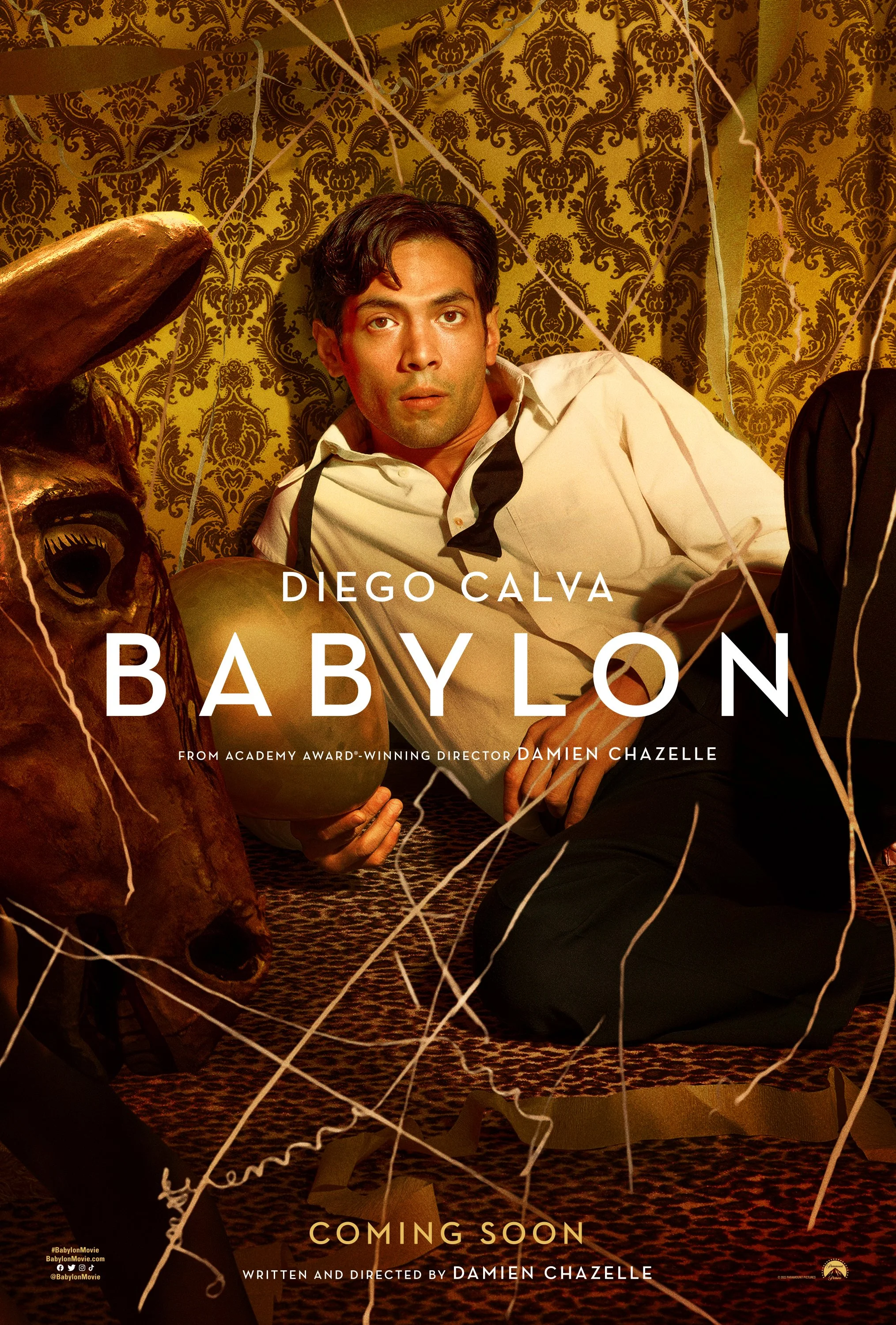 1920s Hollywood Life Is Crazy in Trailer for BABYLON with Brad Pitt and Margot Robbie — GeekTyrant