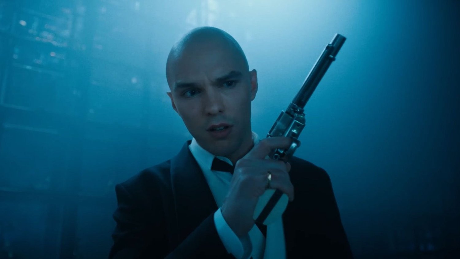 James Gunn Shares Photo of Nicholas Hoult as Lex Luthor From SUPERMAN ...