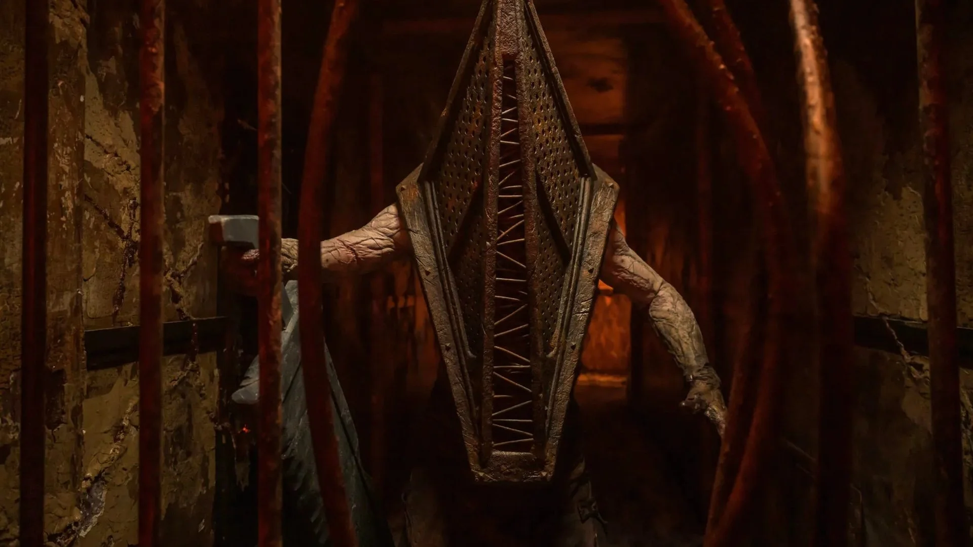 First Look at Pyramid Head From RETURN TO SILENT HILL Movie From ...