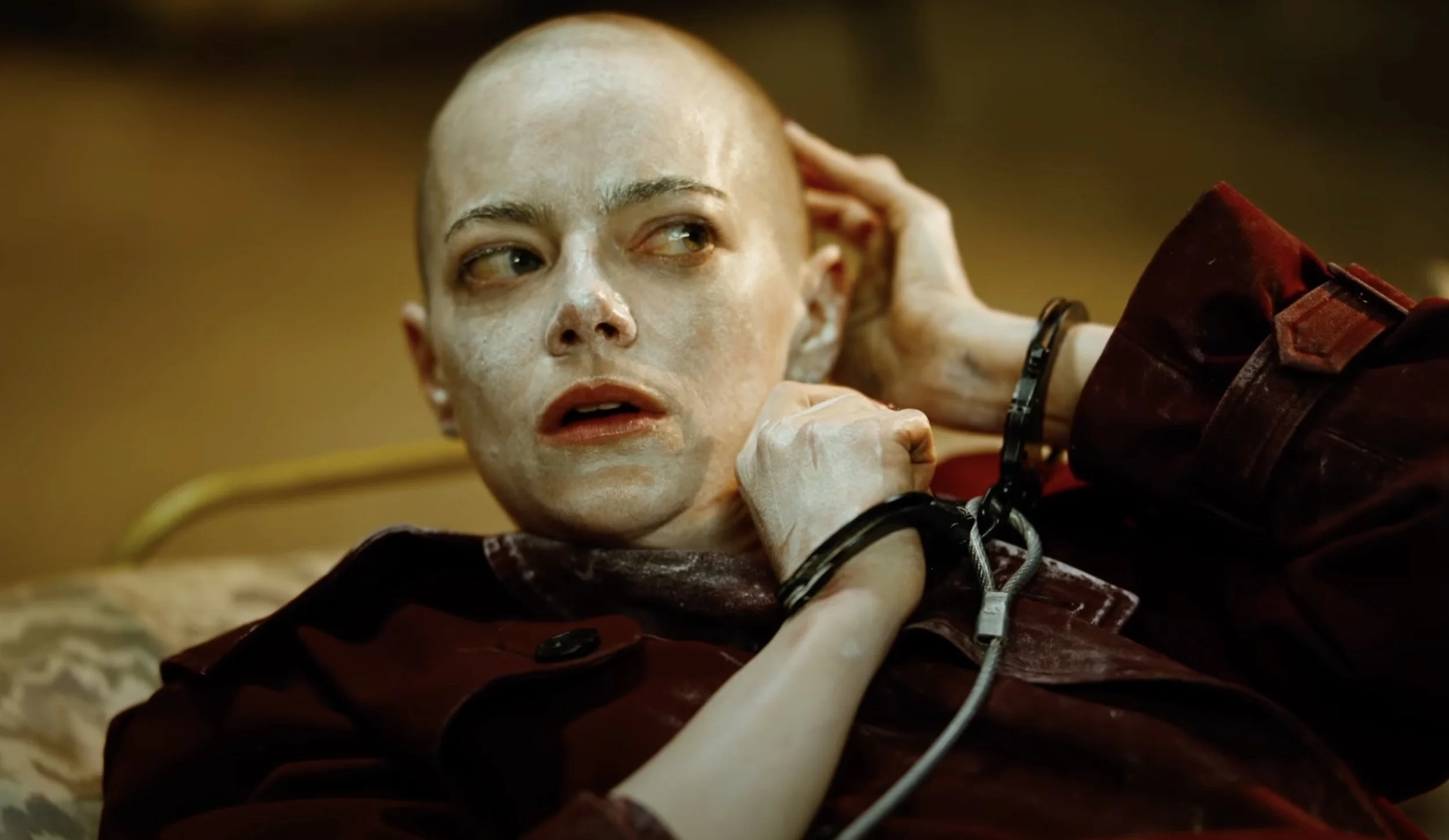 Wild trailer for the dark science fiction by Emma Stone Comedy Bugonia ...