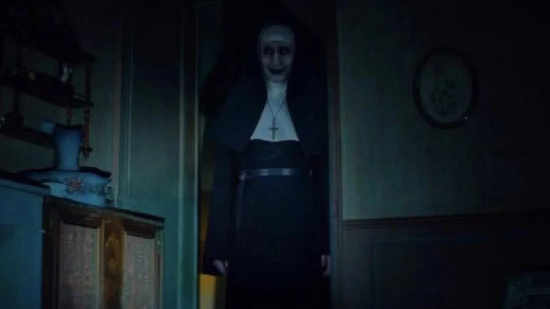 THE NUN 2 Director Compares the Demonic Villain Valak to Every Classic ...