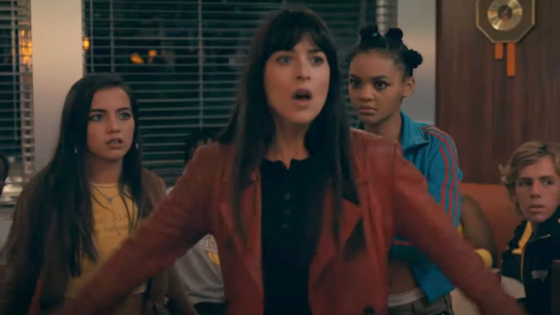 Dakota Johnson opens on the Mess Web Madame - "It wasn't my fault ...