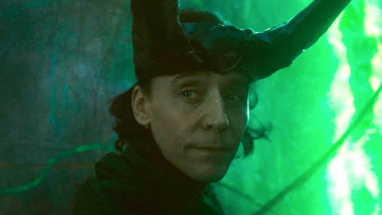 Tom Hiddleston Confirmed To Return as Loki in AVENGERS: DOOMSDAY ...
