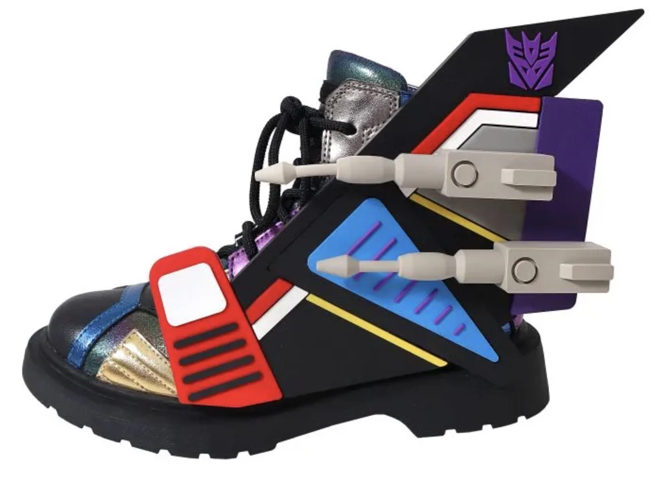 Check Out These Wild TRANSFORMERS Boots and Purses — GeekTyrant