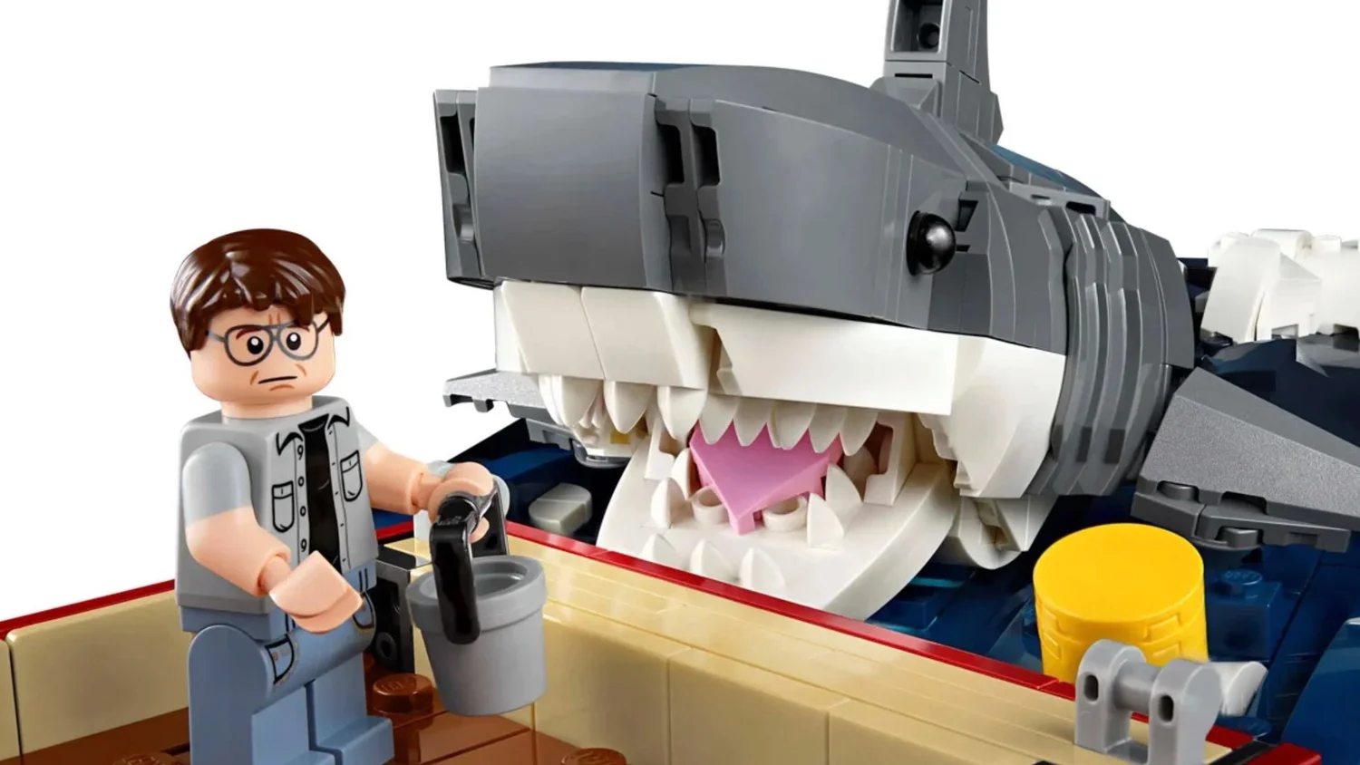 LEGO Reveals Official JAWS Set — GeekTyrant