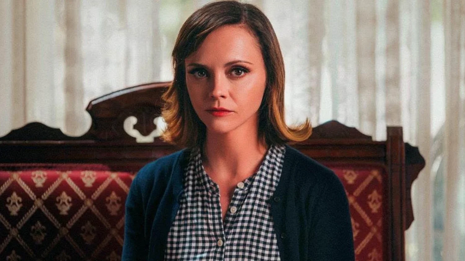 Christina Ricci Joins Tim Burton's Addams Family-Inspired Series ...