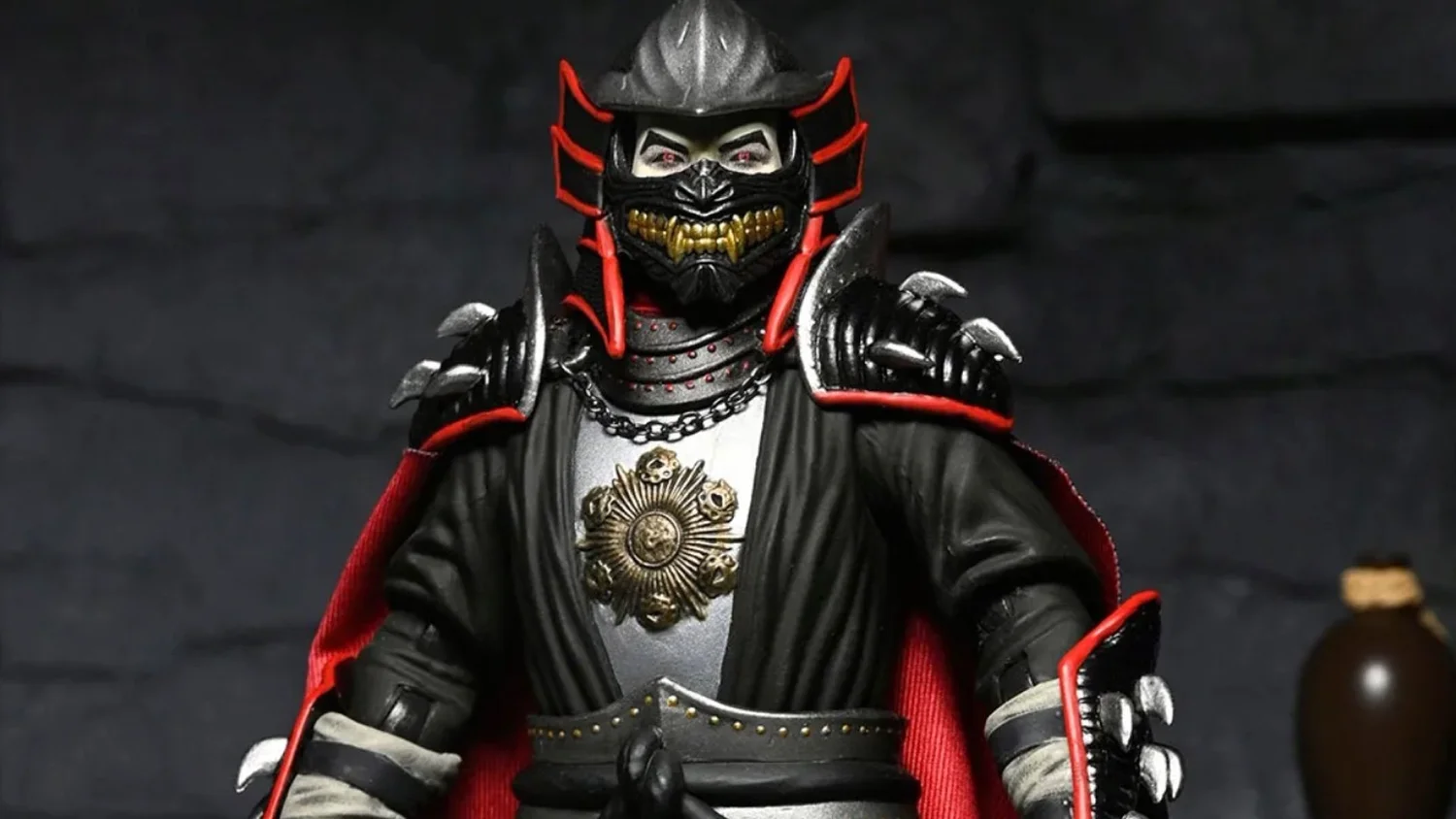 Shredder is Dracula in NECA's New Ninja Turtles X Universal Monsters ...