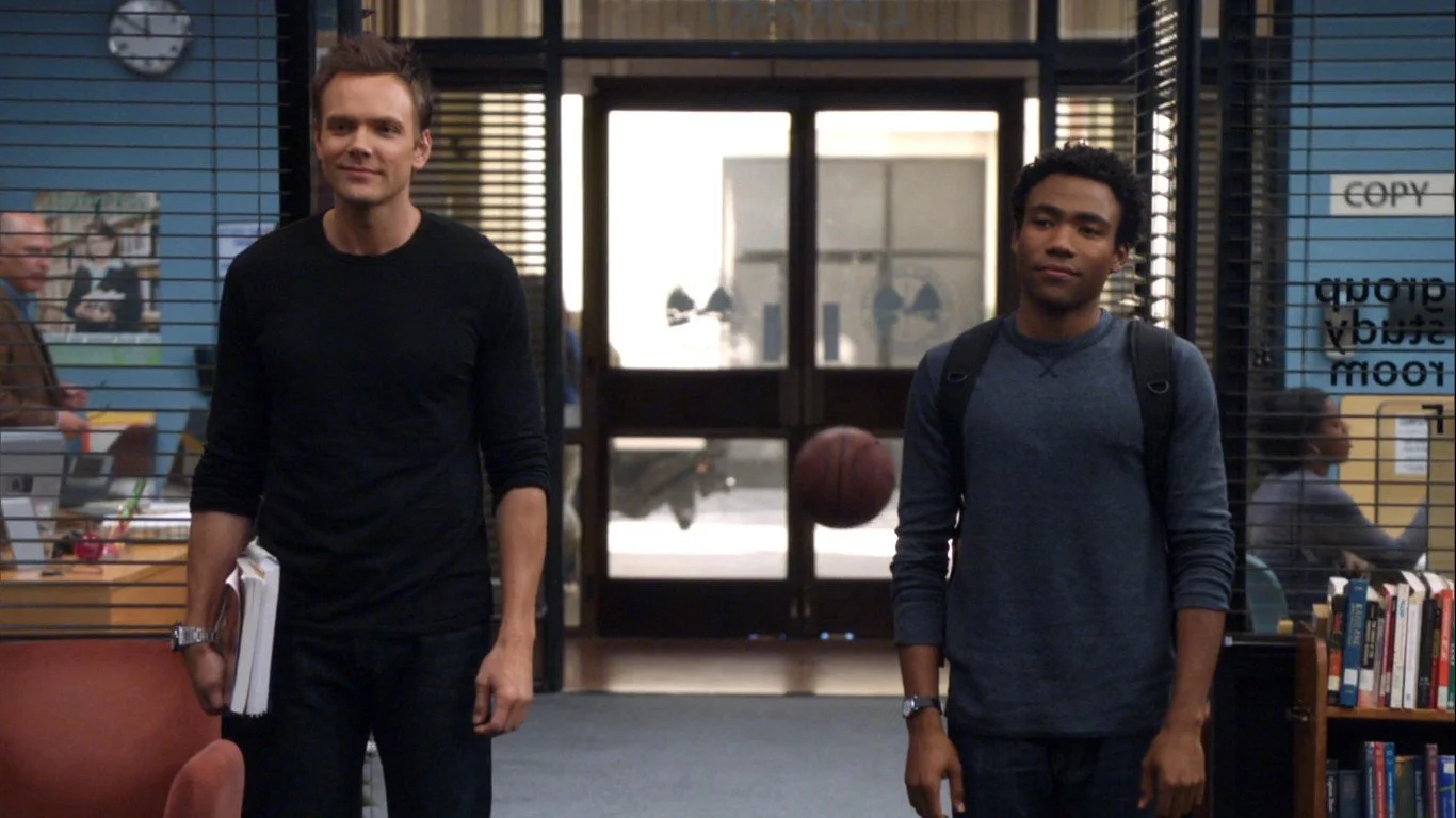 Joel McHale Gives Update on COMMUNITY: THE MOVIE and Confirms Donald ...
