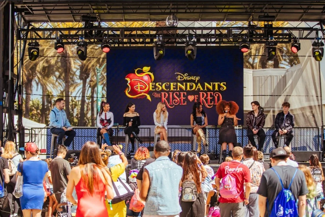 Photos: VidCon 2024 Highlights, Booths, Merch and More — GeekTyrant