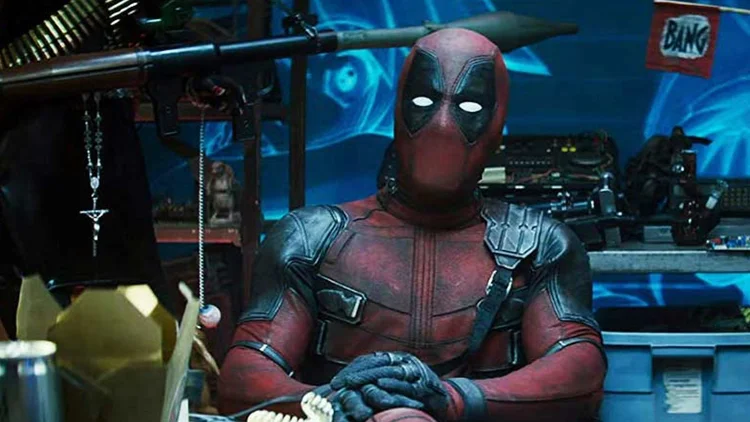 DEADPOOL 3 Director Shawn Levy Teases Hardcore Violence and Foul ...