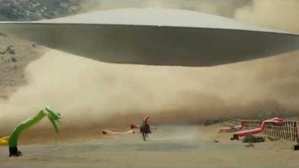 New Trailer for Jordan Peele's NOPE Reveals UFO in Action — GeekTyrant