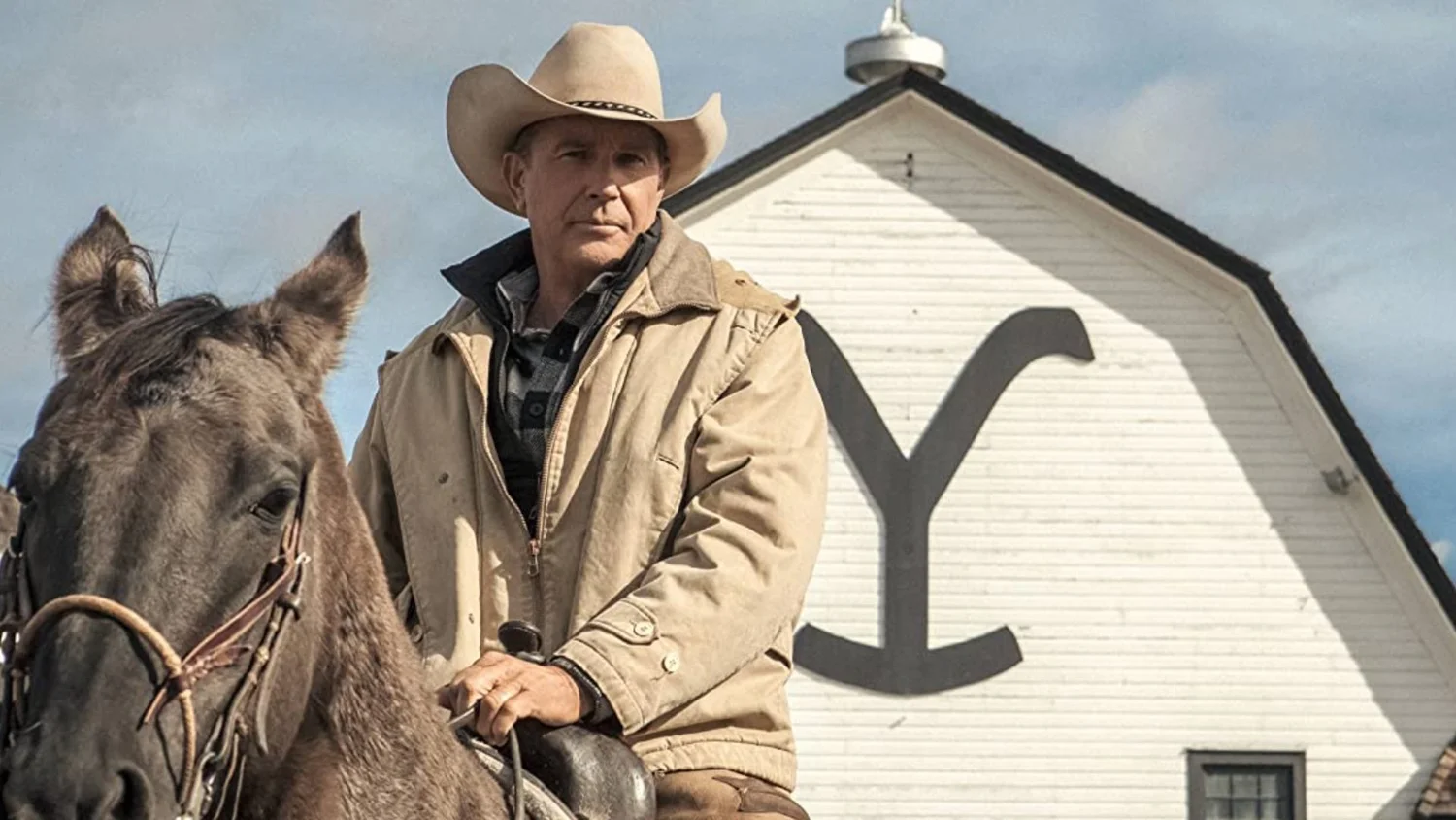 Taylor Sheridan Shares Funny Story About Originally Casting Robert ...