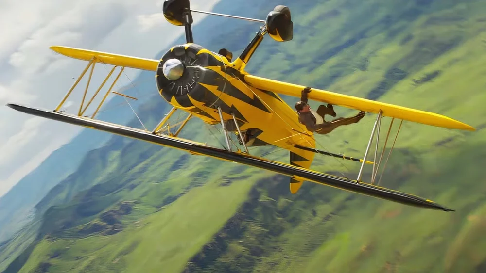 Simon Pegg Teases "Absolutely Bananas" Tom Cruise Stunts in MISSION ...