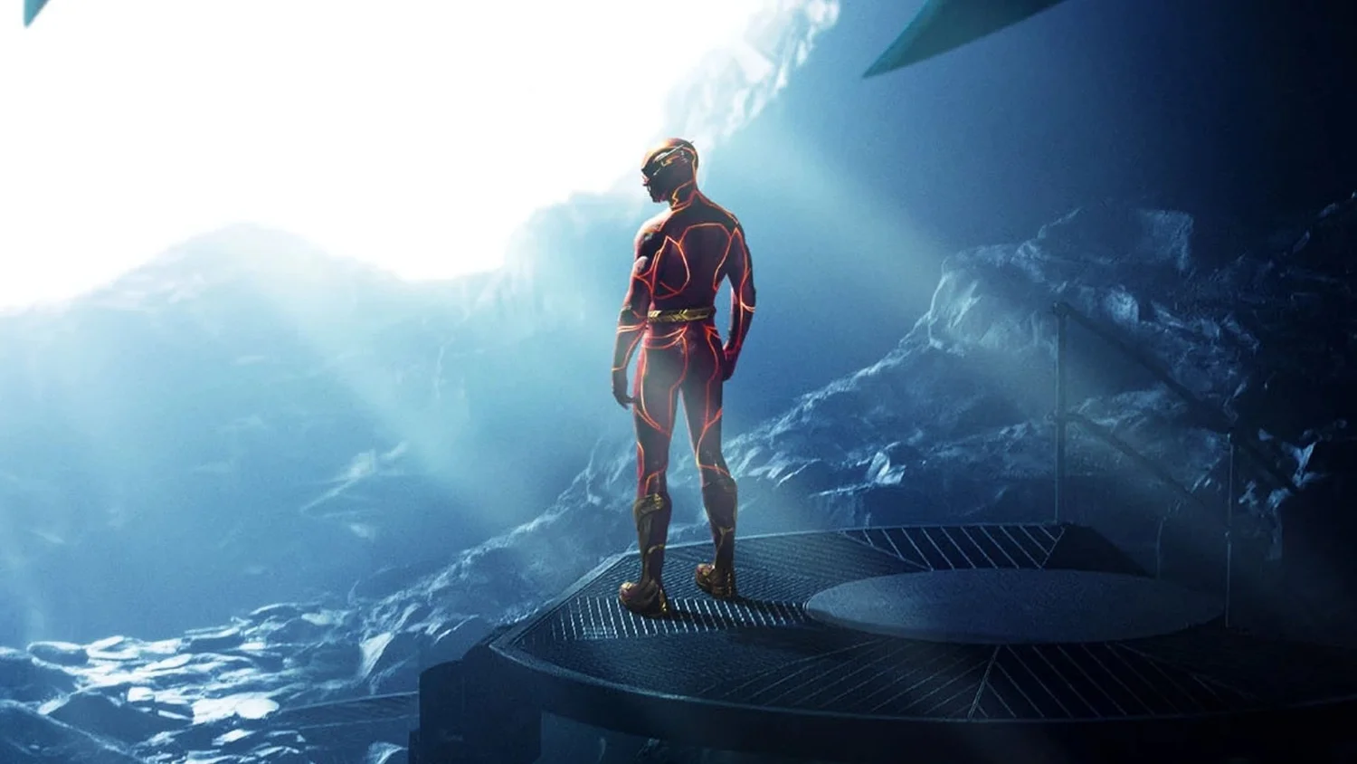 First Poster for DC's THE FLASH Movie Features DC Universes Colliding ...