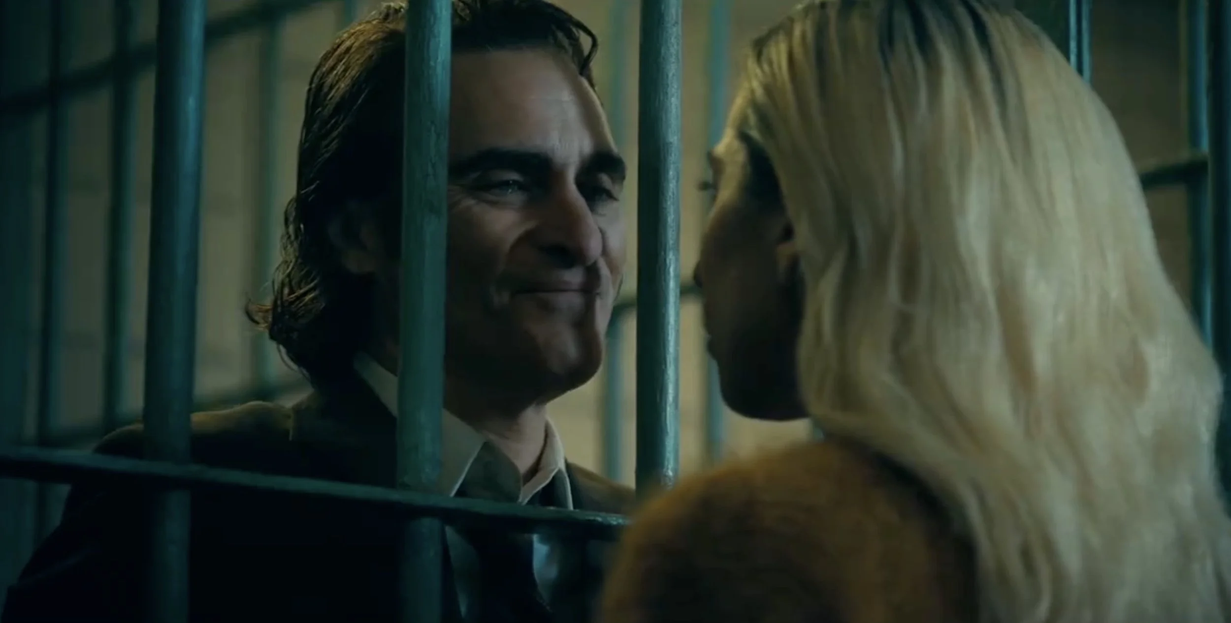 JOKER: FOLIE Á DEUX Clip Sees Joker and Harley Kiss- Plus Two Behind ...