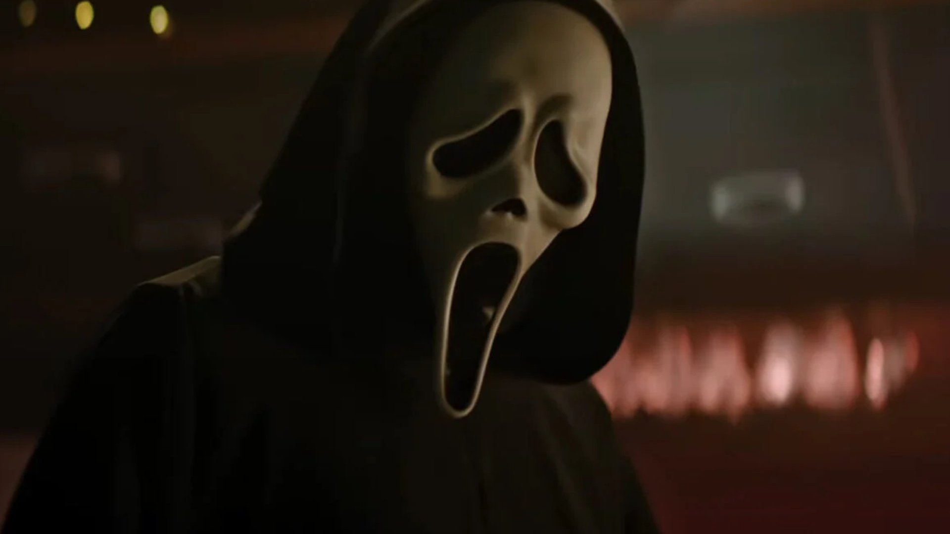 SCREAM 8 Moves Forward With POKER FACE and FRINGE Writing Duo — GeekTyrant