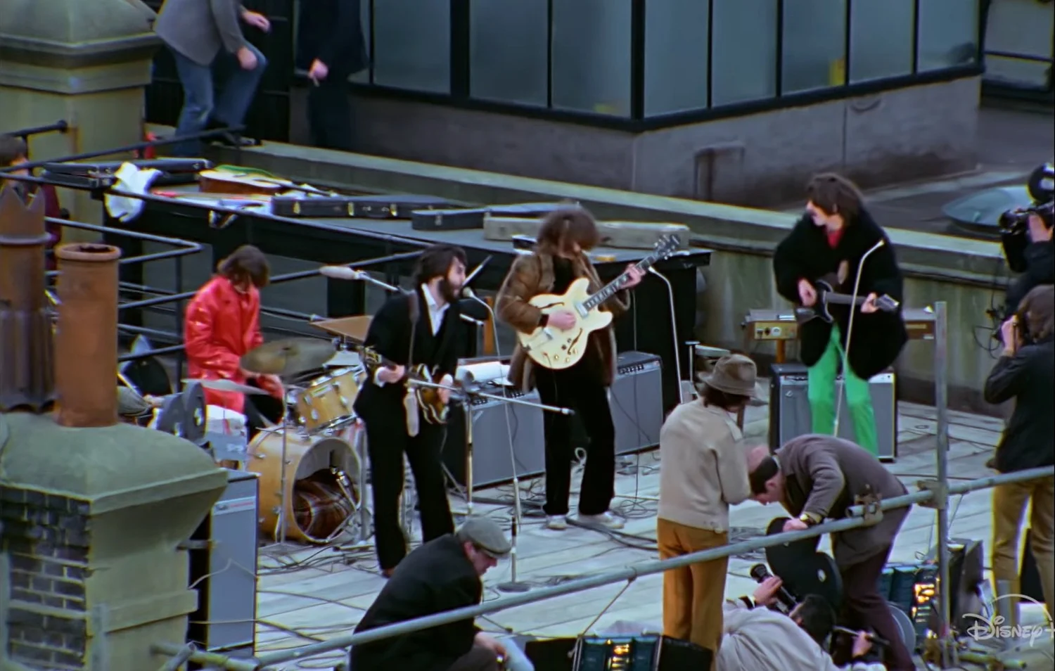 Clip From Peter Jackson's Remastered Documentary THE BEATLES: GET BACK ...