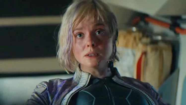 Elle Fanning Opens Up About the Challenge of Playing Two Synthetics in ...