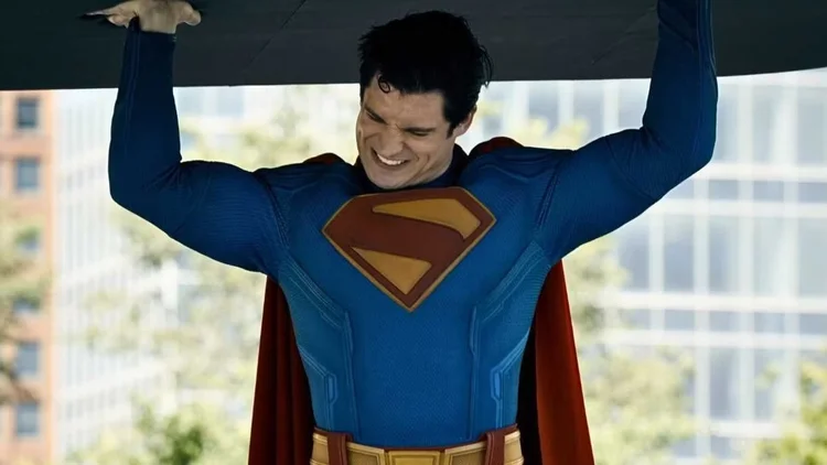 David Corenswet Is the “Sexy New Superman” on PEOPLE Cover and the ...