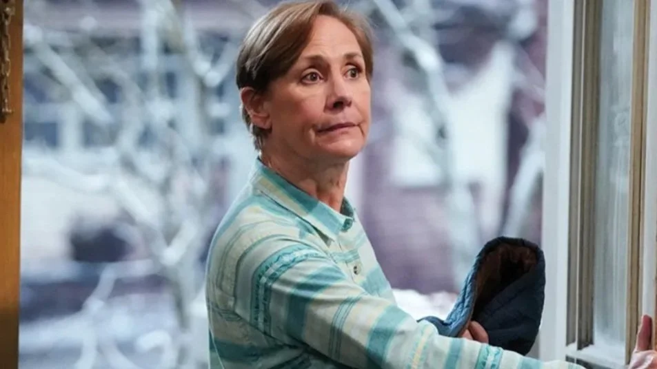 MONSTER Season 3 Casts Laurie Metcalf as Ed Gein's Mother; Tom ...