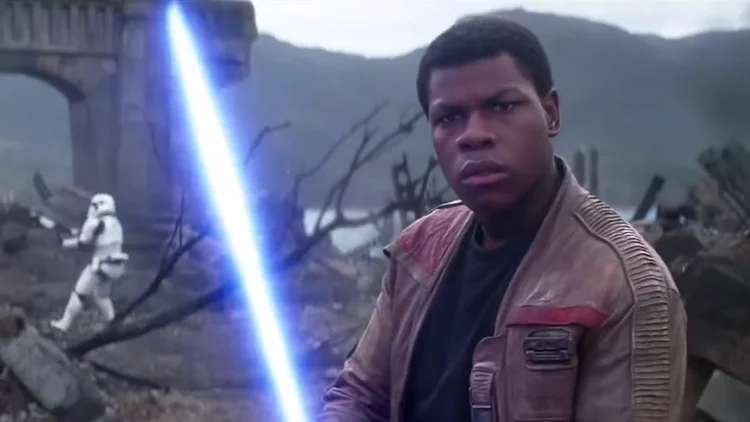 STAR WARS Actor John Boyega Has Response to Fans Who Criticize Diverse ...