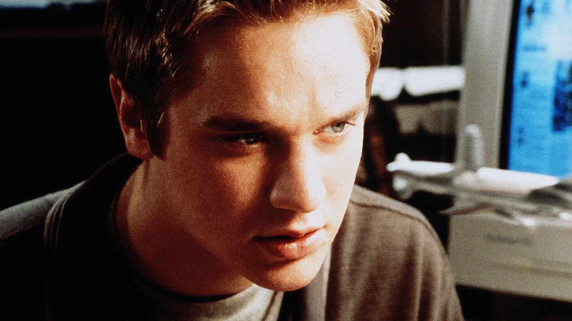 Devon Sawa Explains Why He Didn't Come Back For FINAL DESTINATION 2 — GeekTyrant