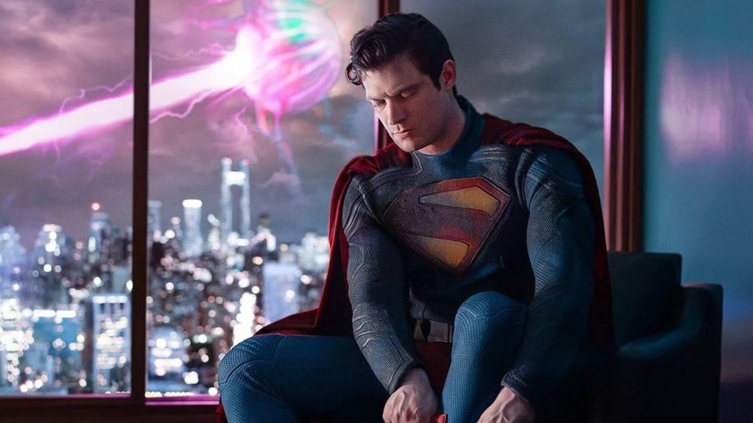 James Gunn Shares First Look at SUPERMAN Costume with David Corenswet ...