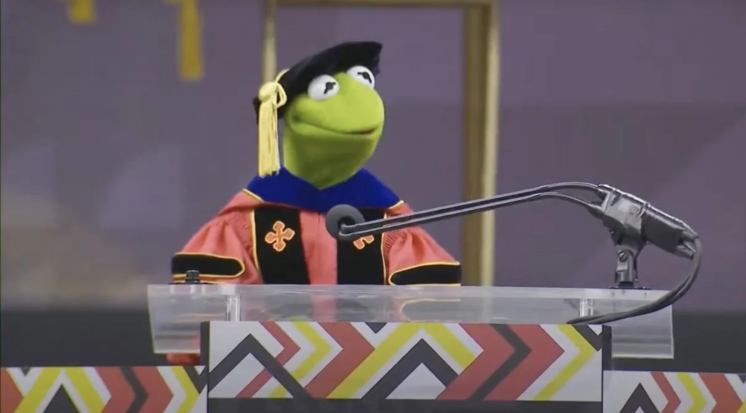 Kermit the Frog Delivers Heartfelt and Inspiring Commencement Speech at ...