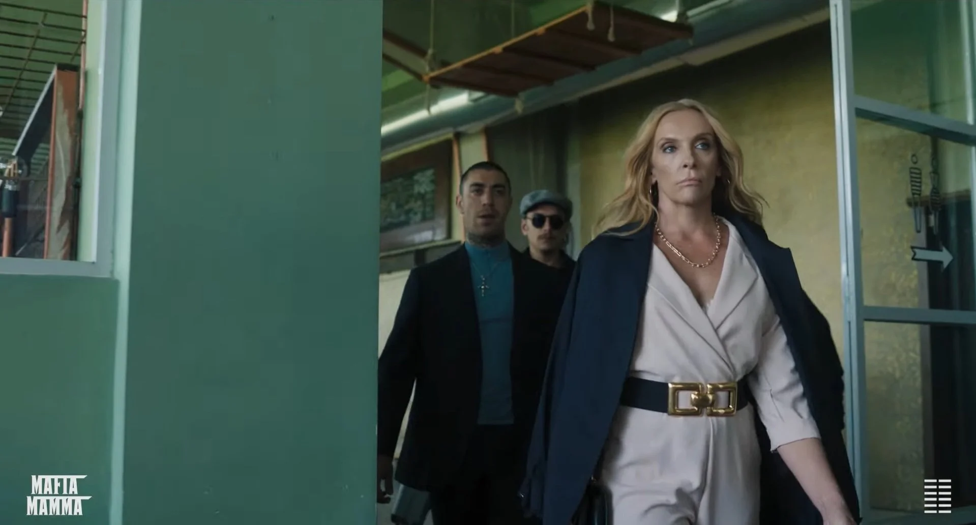 Toni Collette Stars in Full Trailer and Poster for Comedy MAFIA MAMMA ...