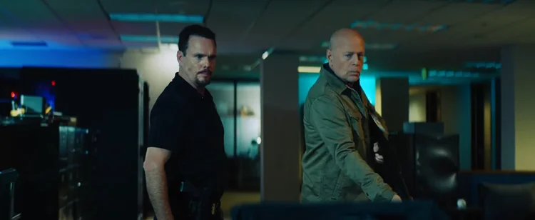 Kevin Dillon Teams Up With Bruce Willis in Trailer for Cop Thriller ...