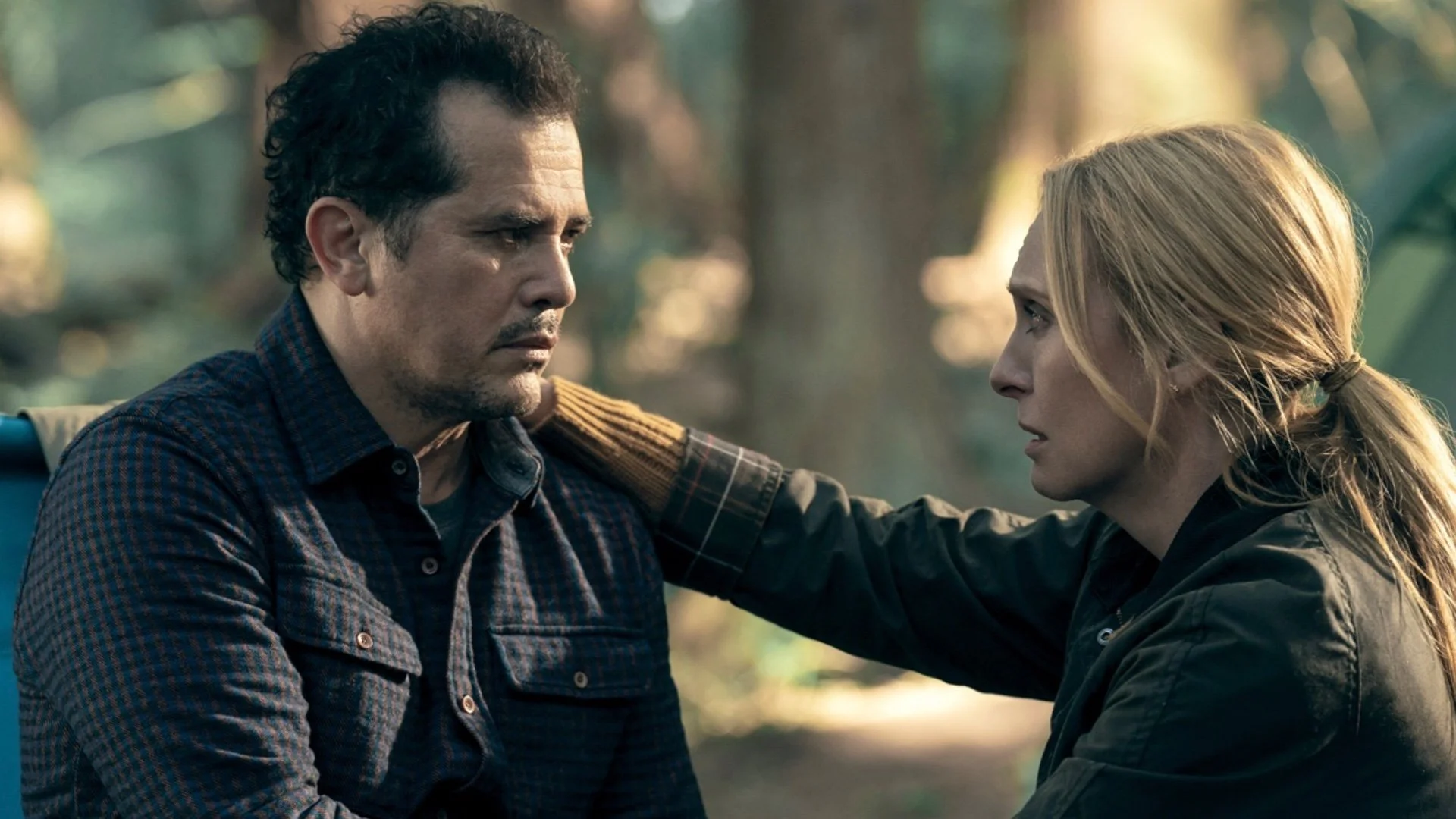 First Look Photos at Amazon's THE POWER Series About Teenage Girls That ...