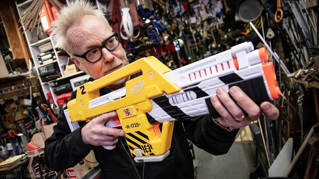 Adam Savage reviews NERF's ALIENS Pulse Rifle if(typeof ez_ad_units ...