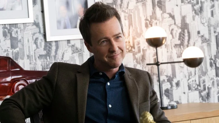 Edward Norton Takes Over to Play Pete Seeger in James Mangold's Bob ...