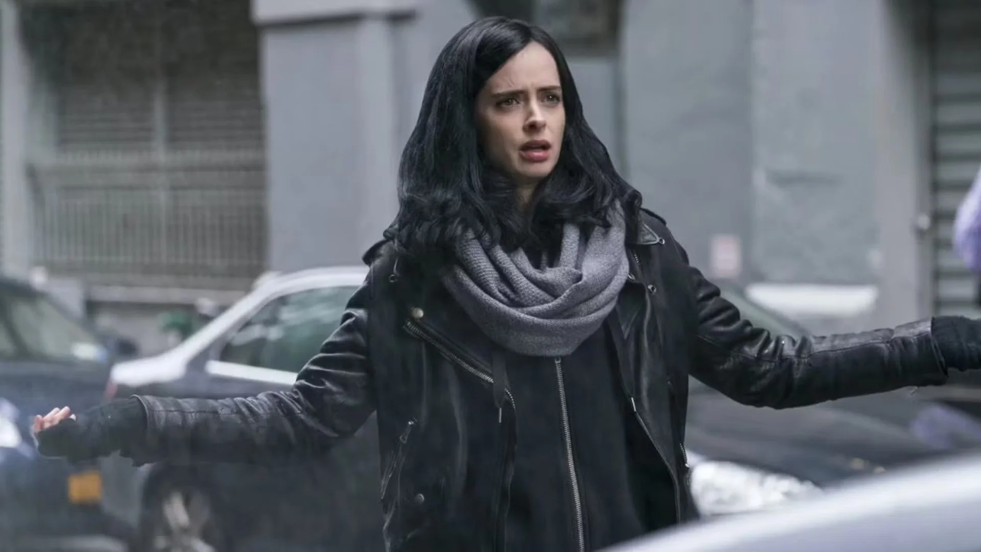 DAREDEVIL: BORN AGAIN Set Photos Feature Krysten Ritter Back in Action as Jessica Jones — GeekTyrant