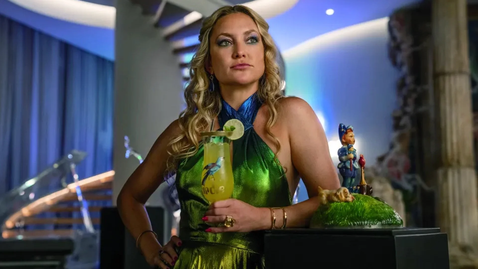 Kate Hudson Set To Star in Mindy Kaling's Lakers Basketball Comedy ...
