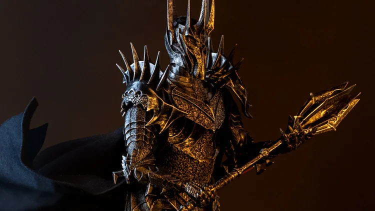 Awesome THE LORD OF THE RINGS Lord Sauron Action Figure From Beast ...