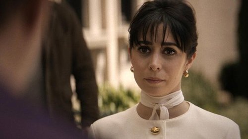 Cristin Milioti to Star Opposite Elizabeth Olsen in FX Family Drama ...
