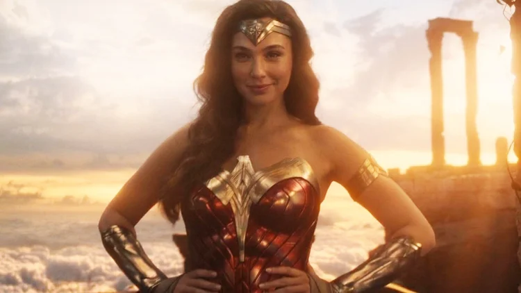 James Gunn Told Gal Gadot That She Has "Nothing to Worry About" in Regards to WONDER WOMAN 3 ...