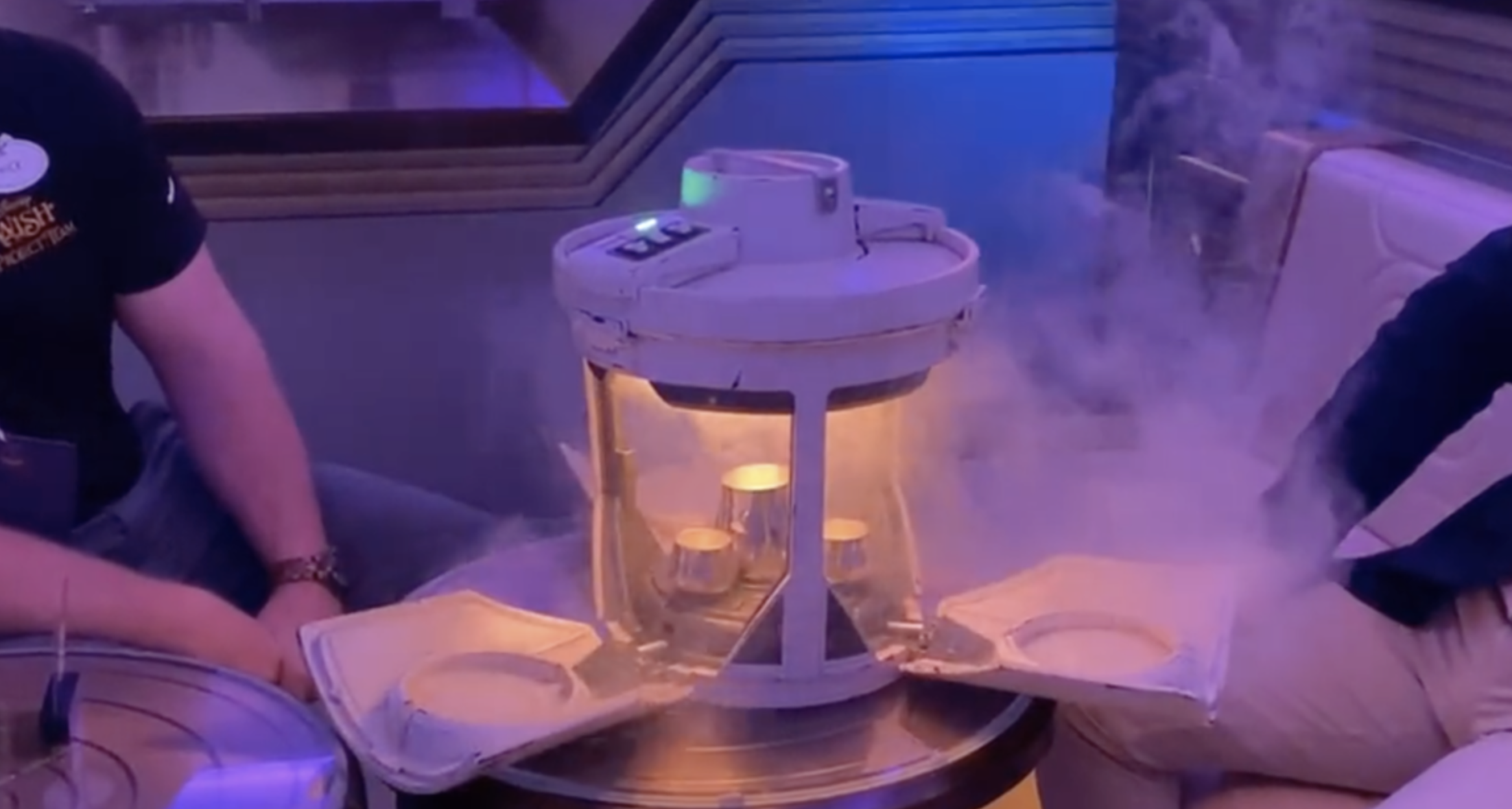 Disney Introduces a $5000 STAR WARS Drink Called the Kaiburr Crystal ...