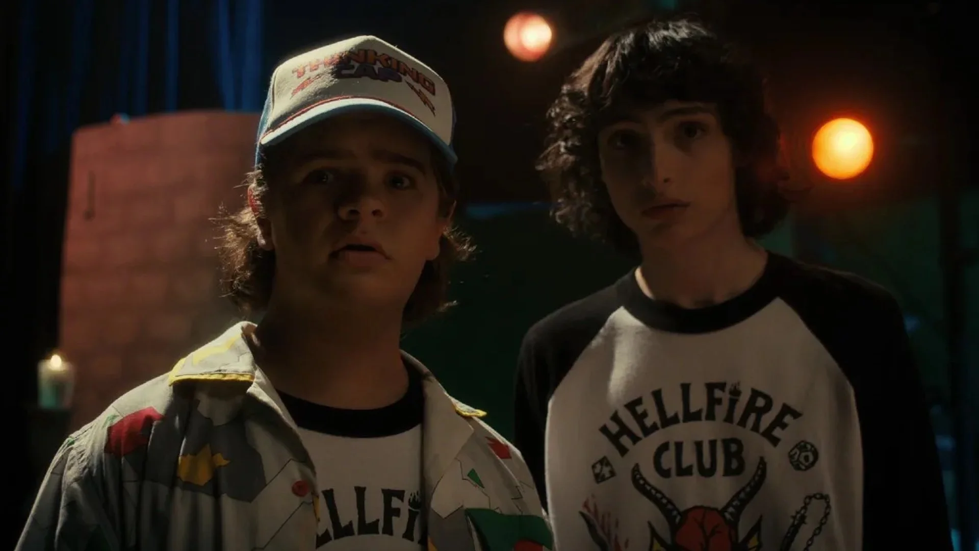 STRANGER THINGS Producer Shawn Levy Says Actors Won't Be De-Aged in ...