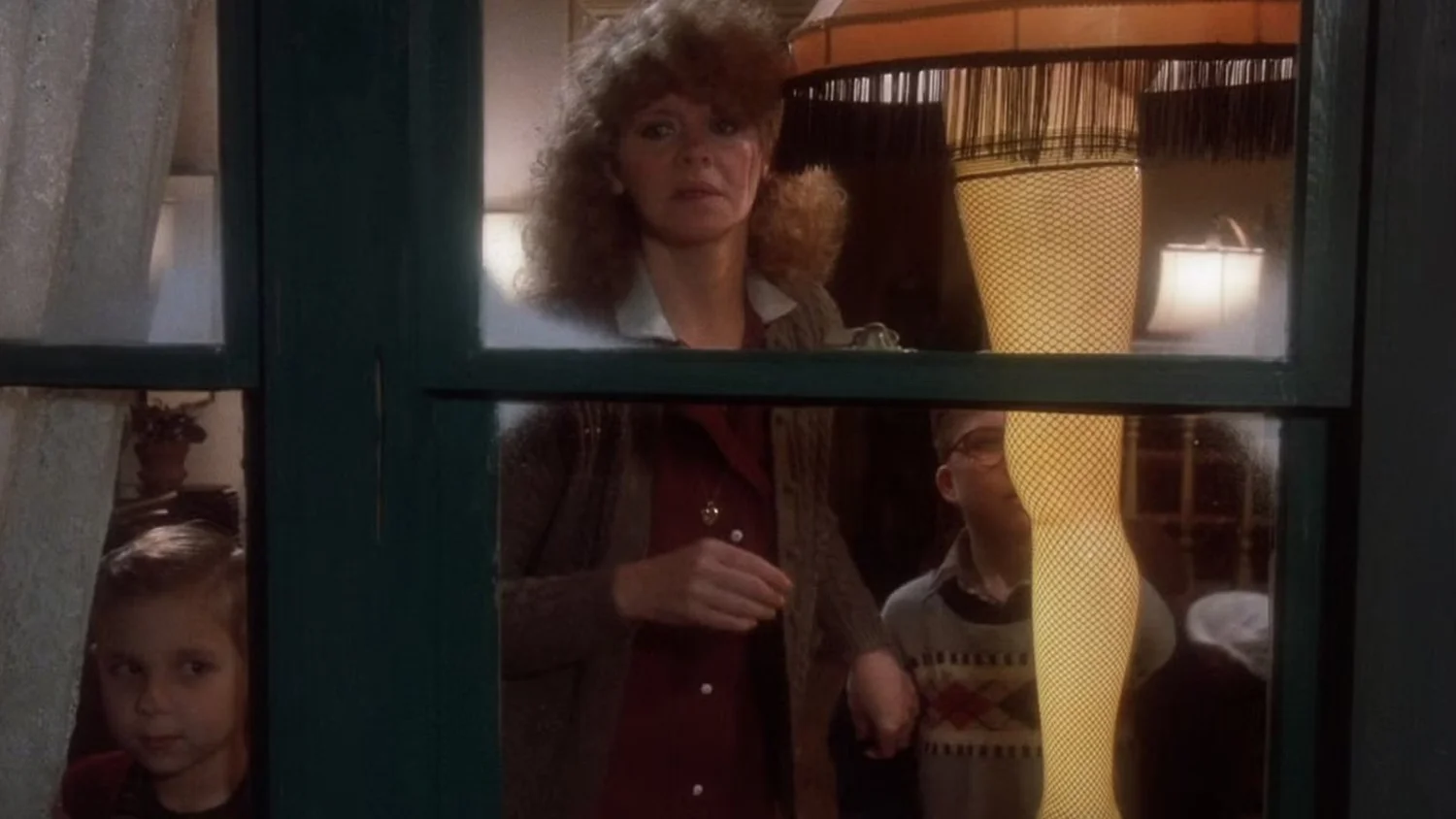 The Quirky Origins of A CHRISTMAS STORY's Iconic Leg Lamp — GeekTyrant