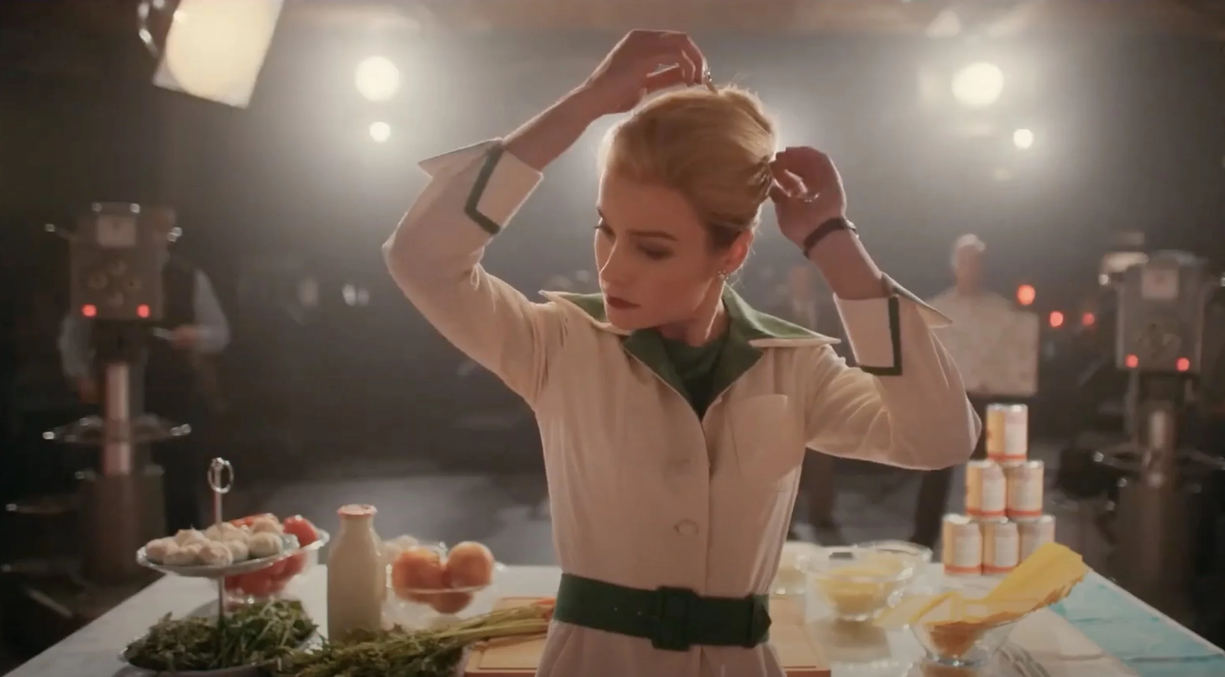 Brie Larson Goes From Chemist to Cooking Show Host in Trailer For ...