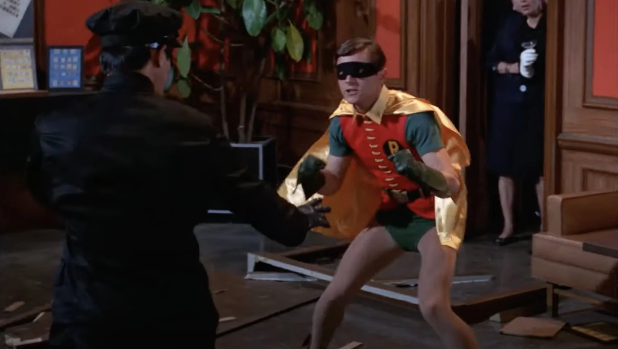 BATMAN Star Burt Ward and Martial Arts Legend Bruce Lee Sparred with ...