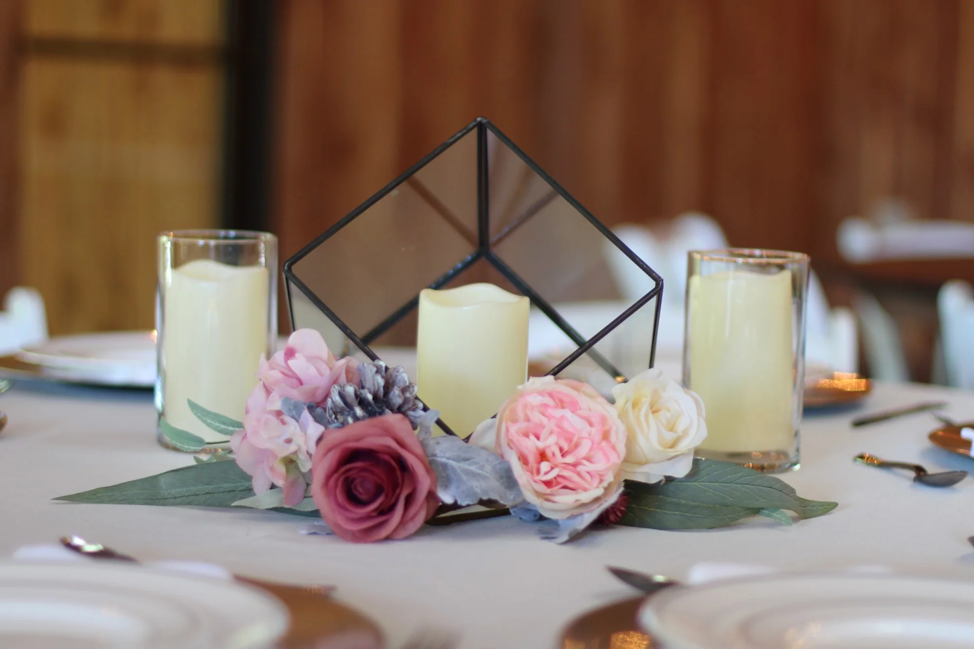 Table Decor Sets — Haue Valley: St. Louis Wedding Venues