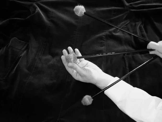 Introduction to My Six-Mallet Technique — Robert Paterson | Composer