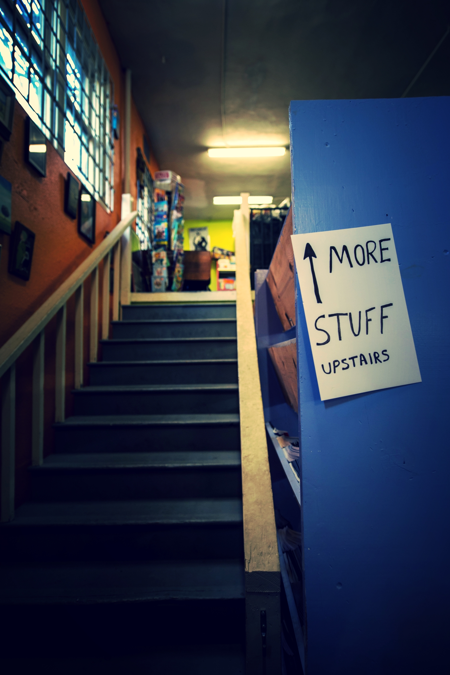 Cosmic Monkey Comics