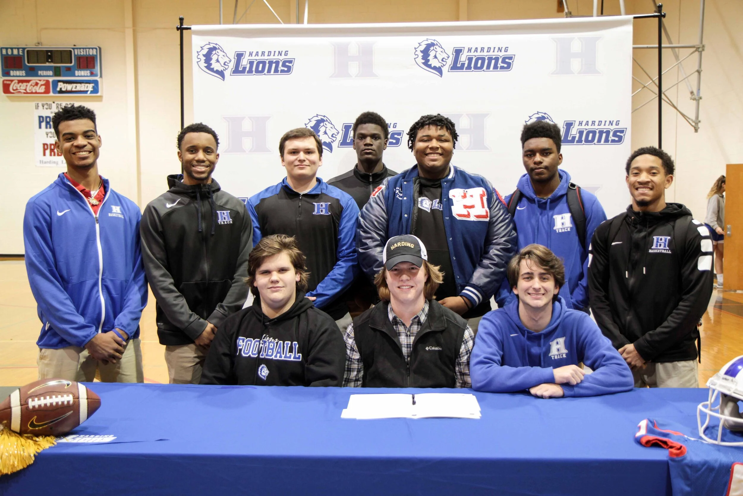 Jonathan Underwood Signs With Harding University