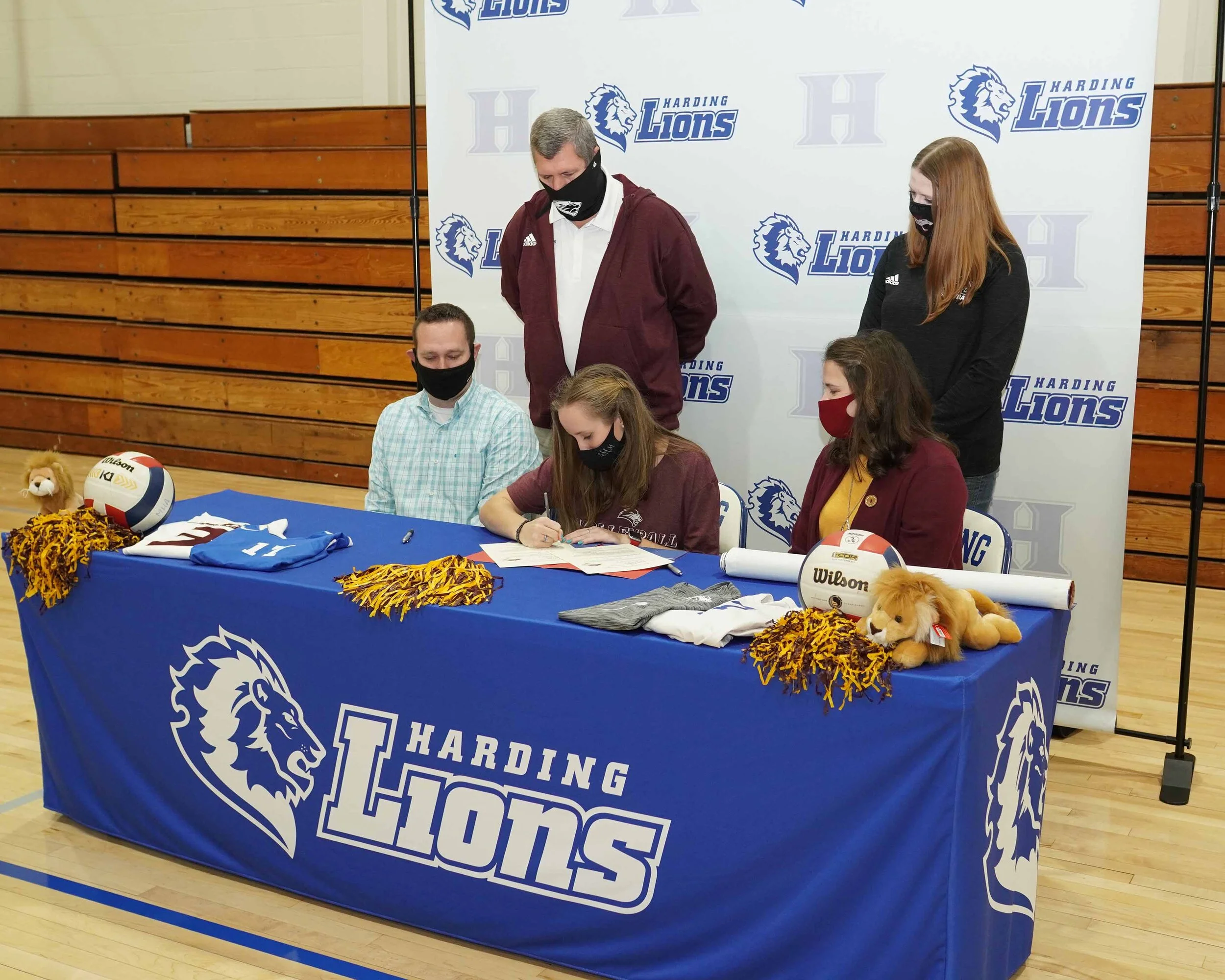 Shelby Morgan Signs With Freed-Hardeman