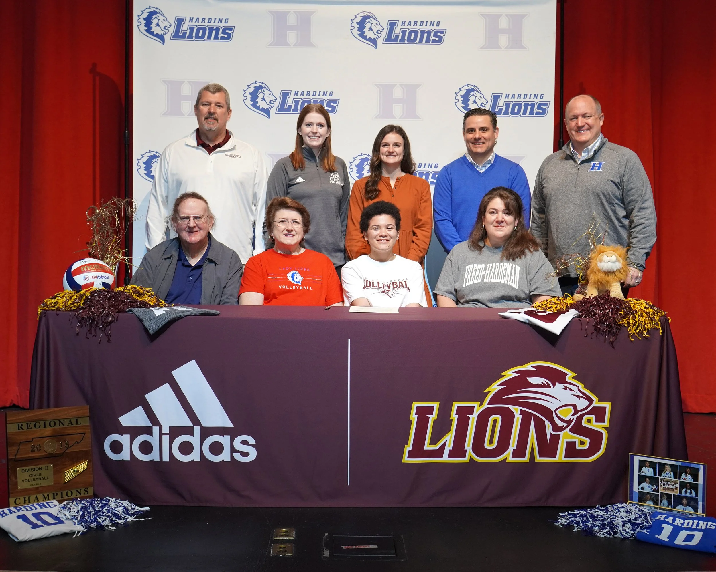 Freed Hardeman University Logo