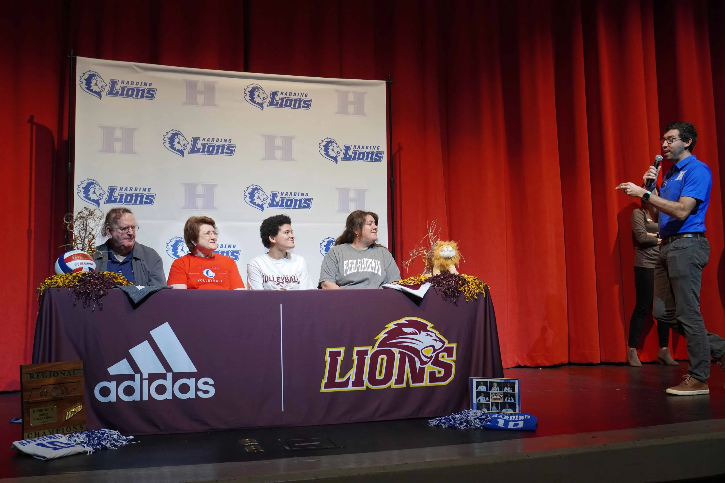 Carissa Thompson Signs With Freed-Hardeman University